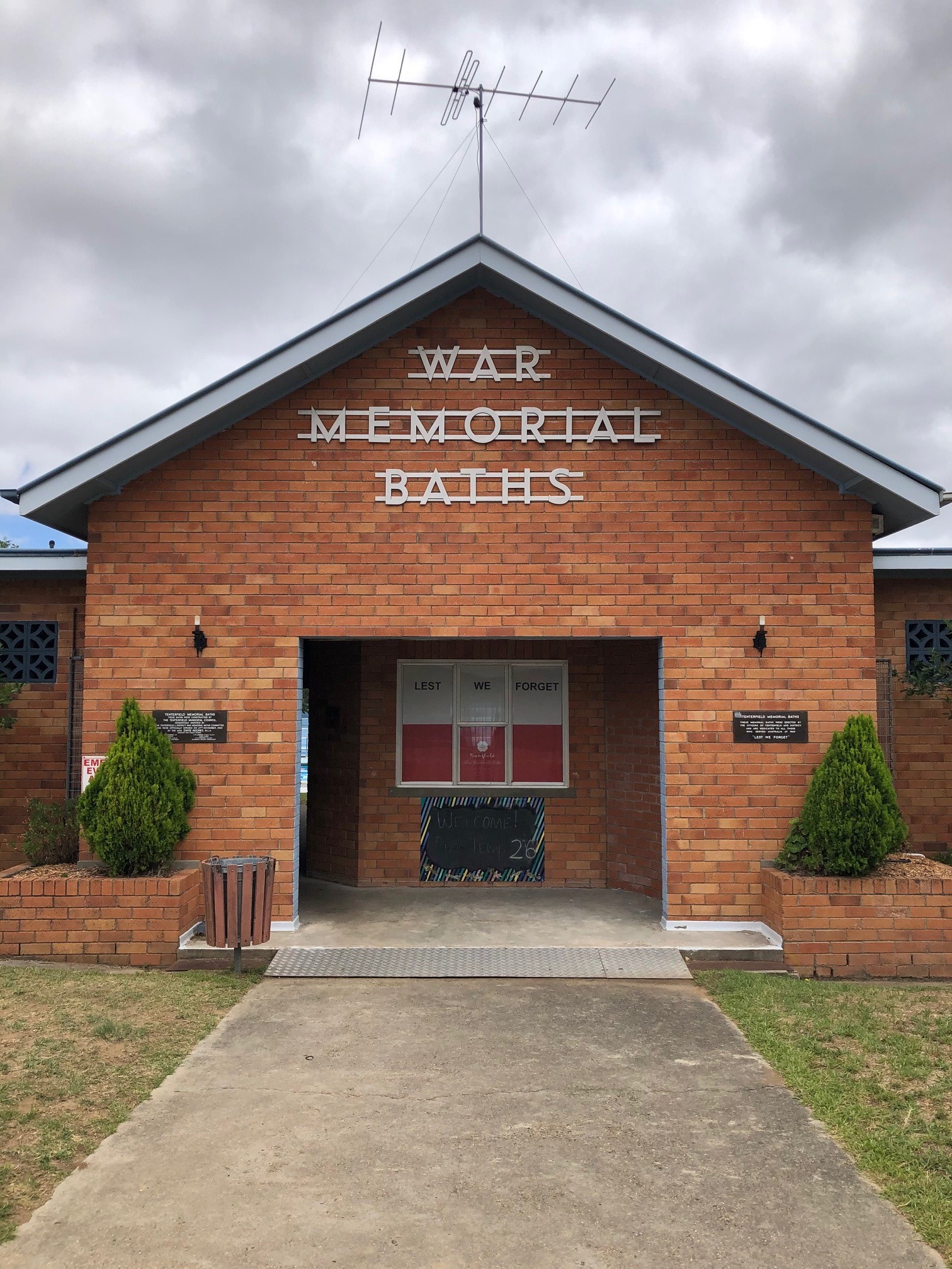 Tenterfield War Memorial Baths Management Plan | Tenterfield Shire Council